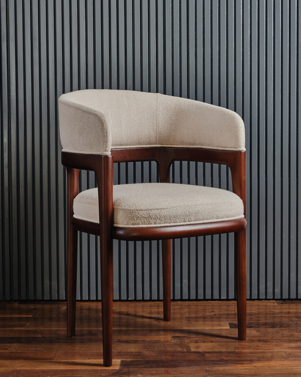 June Chair – My Store